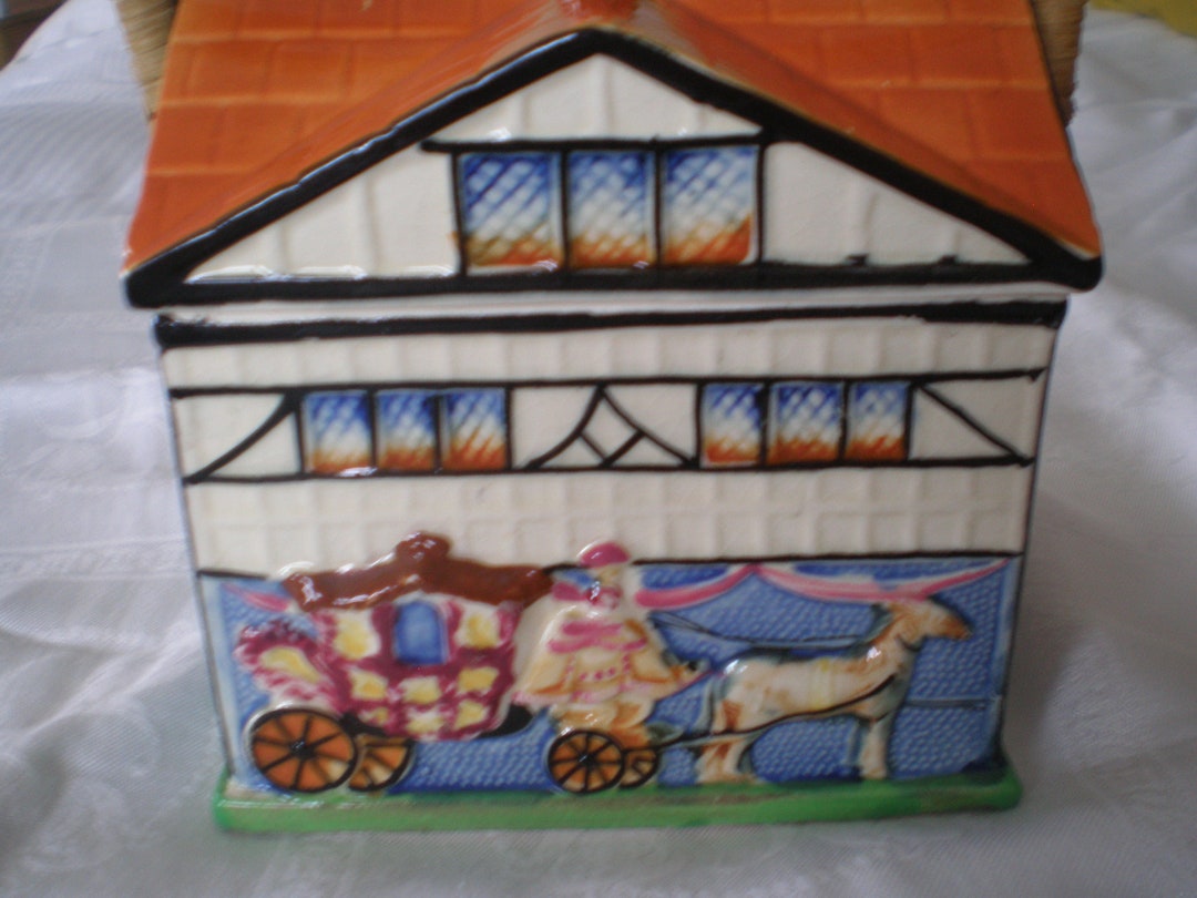 Vintage 1940s Ceramic Novelty Biscuit Barrel in Shape of a Cottage ...