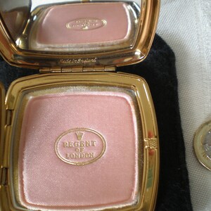 1950's/60's Vintage Collectable Regent of London Powder Compact ...