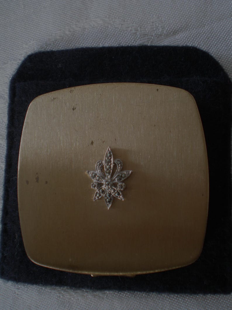 1950's/60's Vintage Collectable Regent of London Powder Compact ...