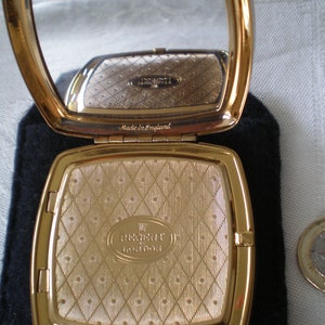 1950's/60's Vintage Collectable Regent of London Powder Compact ...