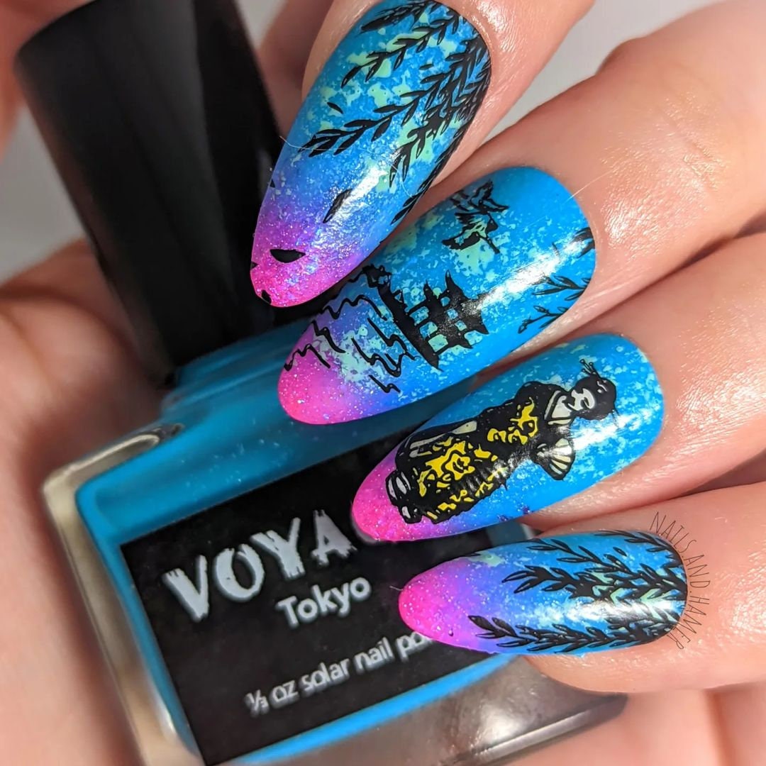 Solar Nails With Designs