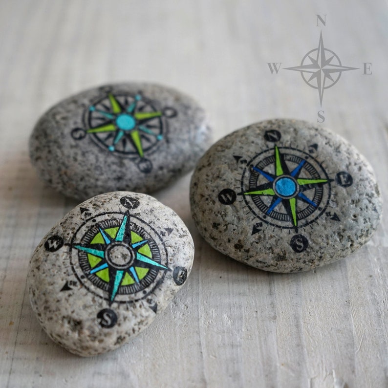 Travel Stone // Compass // Gift for Travelers // Farewell Gift - Etsy