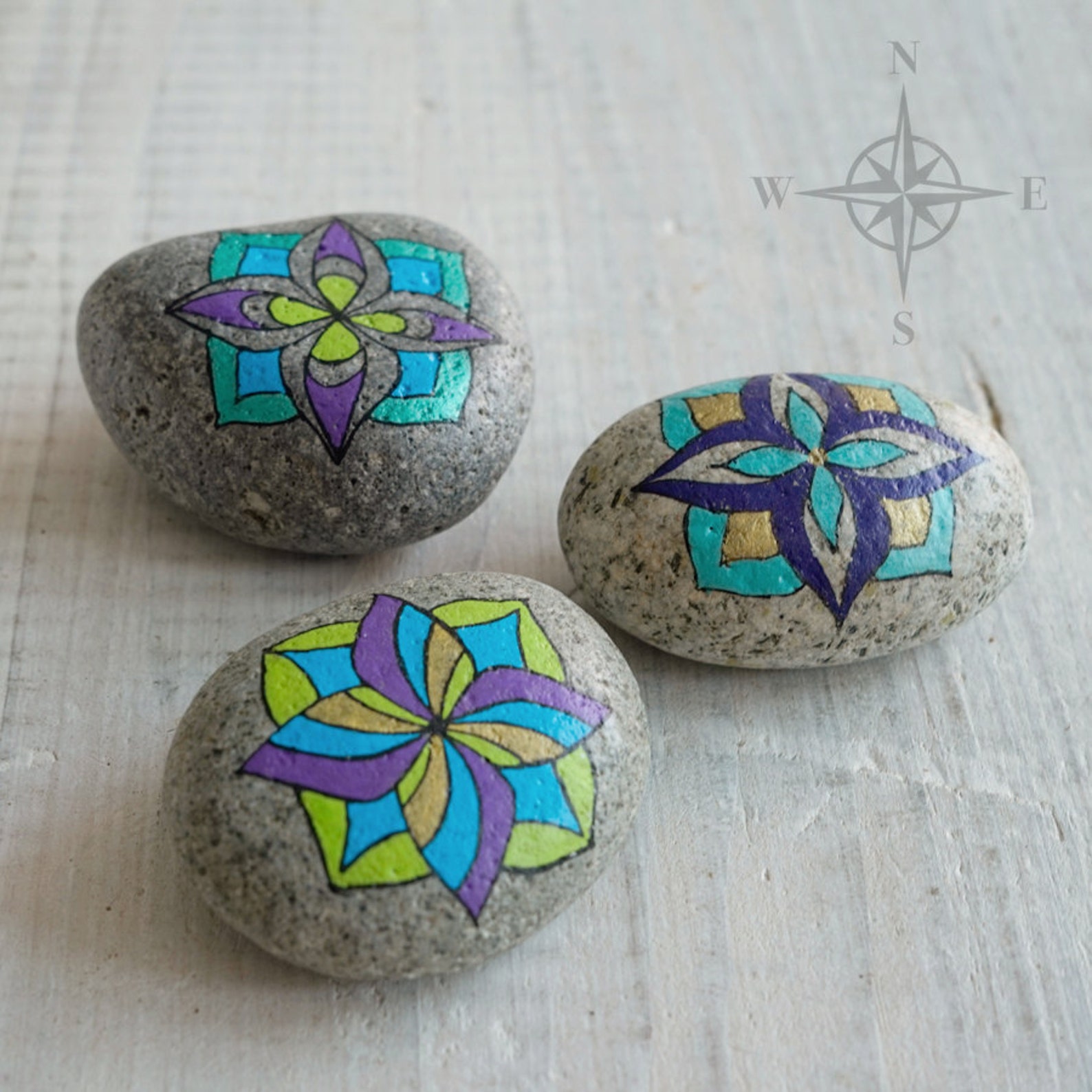 Travel Stone // Gift for Travelers // Painted Stone // - Etsy Canada