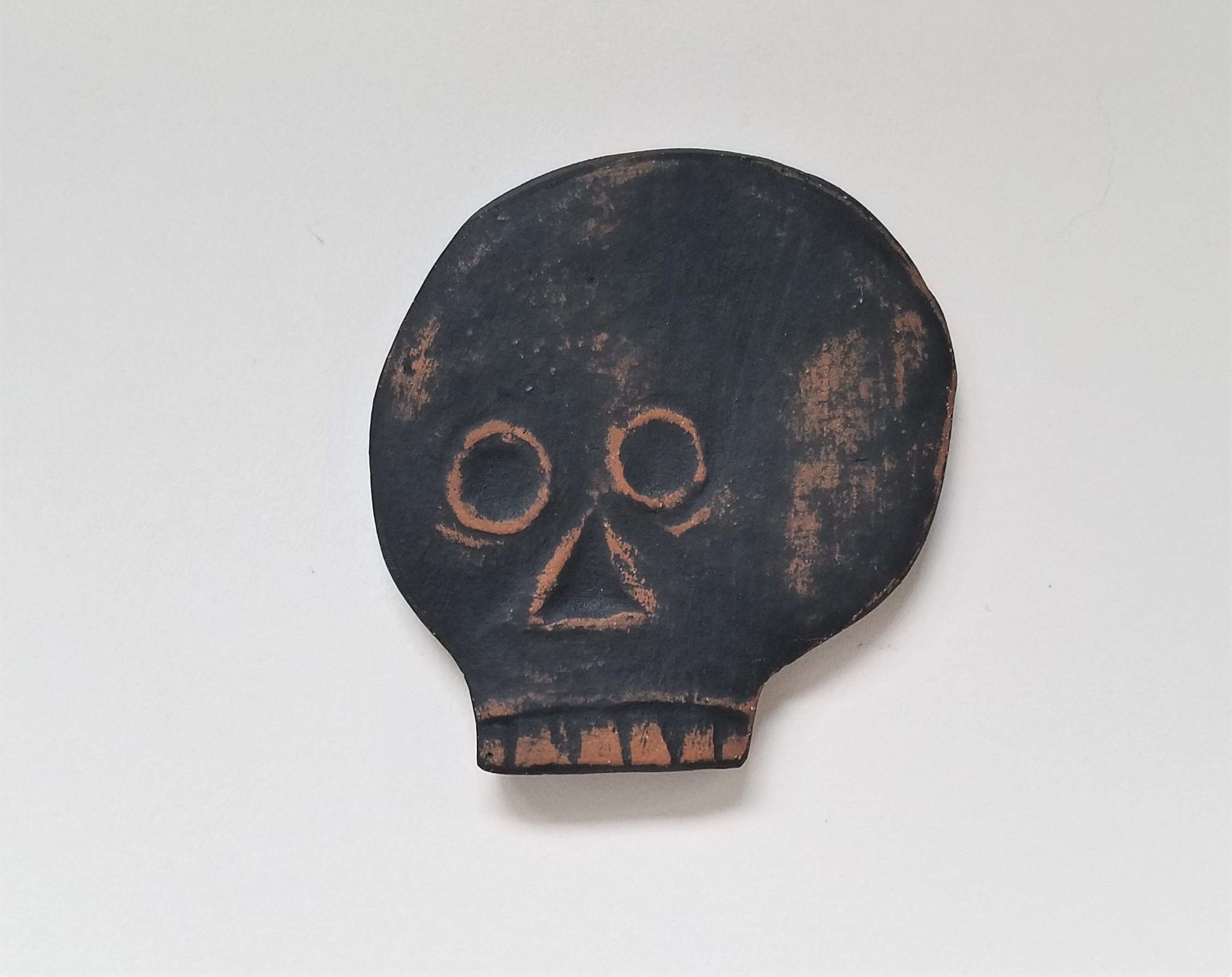 Tiny Skull Detail from 1700's Colonial Pennsylvania | Etsy