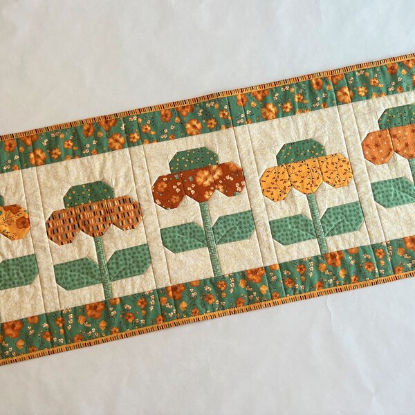 Spring Table Runner - Etsy