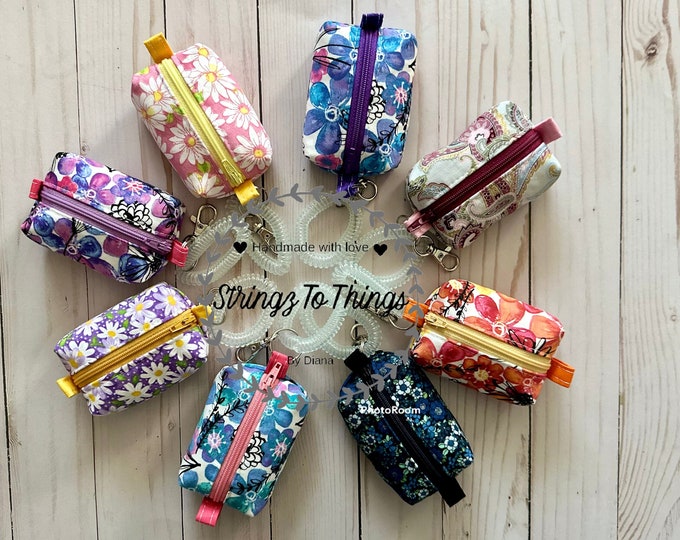 Mini Box Zipper Pouch Key Chain/ Tiny Boxy Zipper Pouch - Etsy