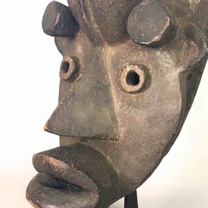 Large Exaggerated Features Dan Mask on Stand - Ivory Coast - Etsy