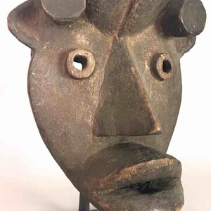 Large Exaggerated Features Dan Mask on Stand - Ivory Coast - Etsy