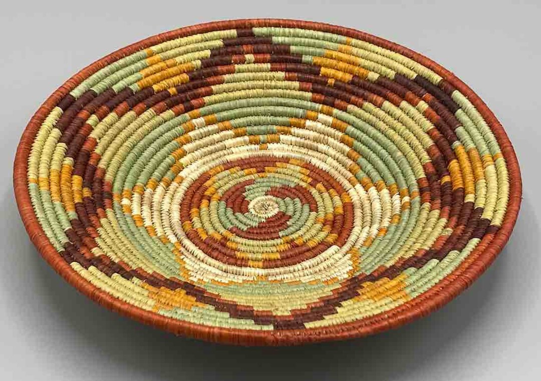 Finest Quality Handwoven Batoro Raffia Basket/bowl | 9" - Etsy