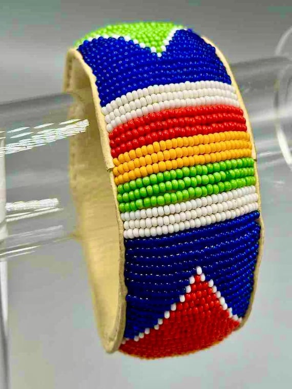 Traditional Design Wide Beaded Leather Bracelet - Mali - Gem