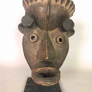 Large Exaggerated Features Dan Mask on Stand - Ivory Coast - Etsy
