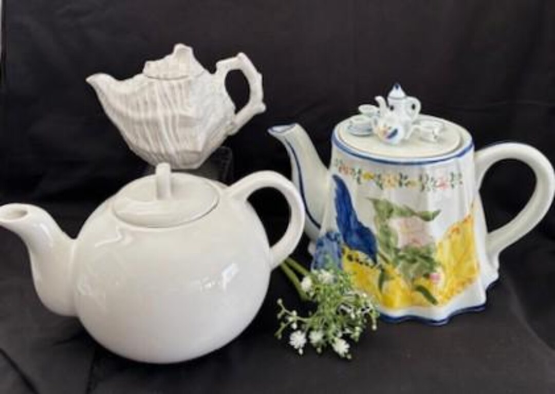 Vintage Porcelain White Teapots "tea Party" Theme W/cobalt Blue Yellow ...