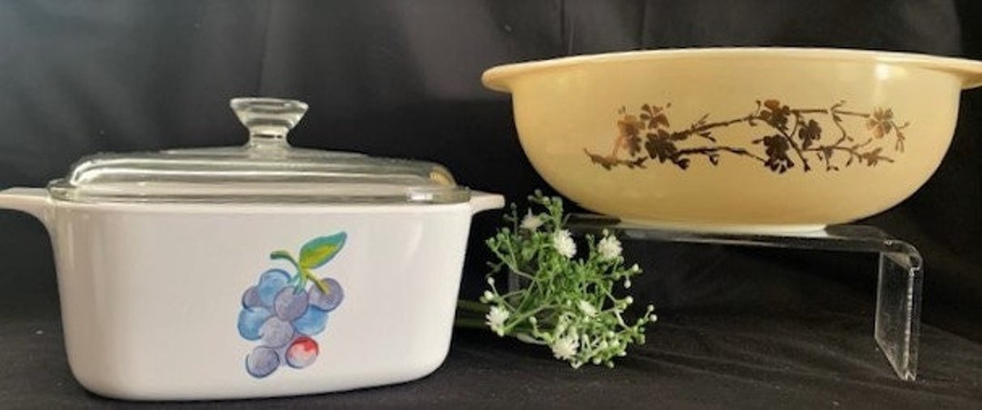 Vintage Pyrex golden Branch Pattern Casserole 024 & Corning Ware Fruit ...