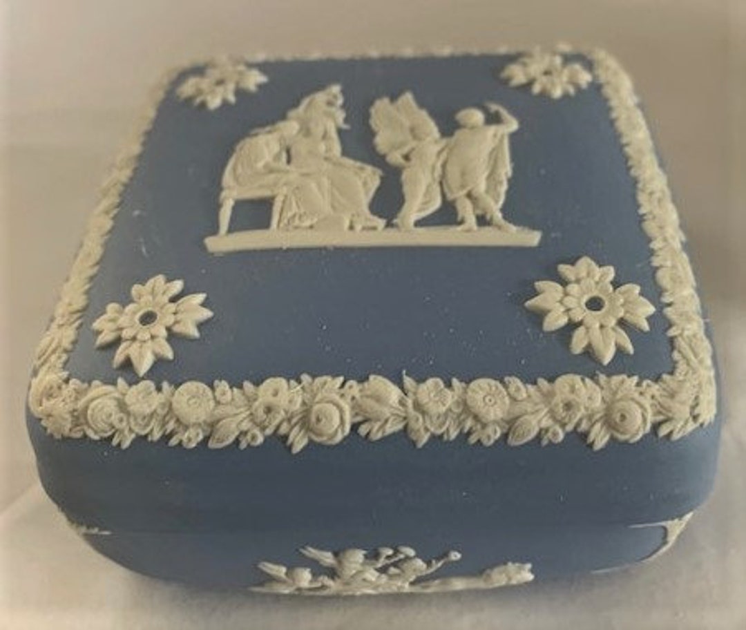 Vintage Wedgewood Jasperware Collection Square Shape/trinket Vanity Box ...