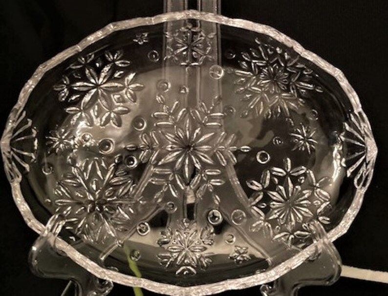 Vintage Snowflake by Mikasa Sweet Dish Nut and Candy Dish | Etsy