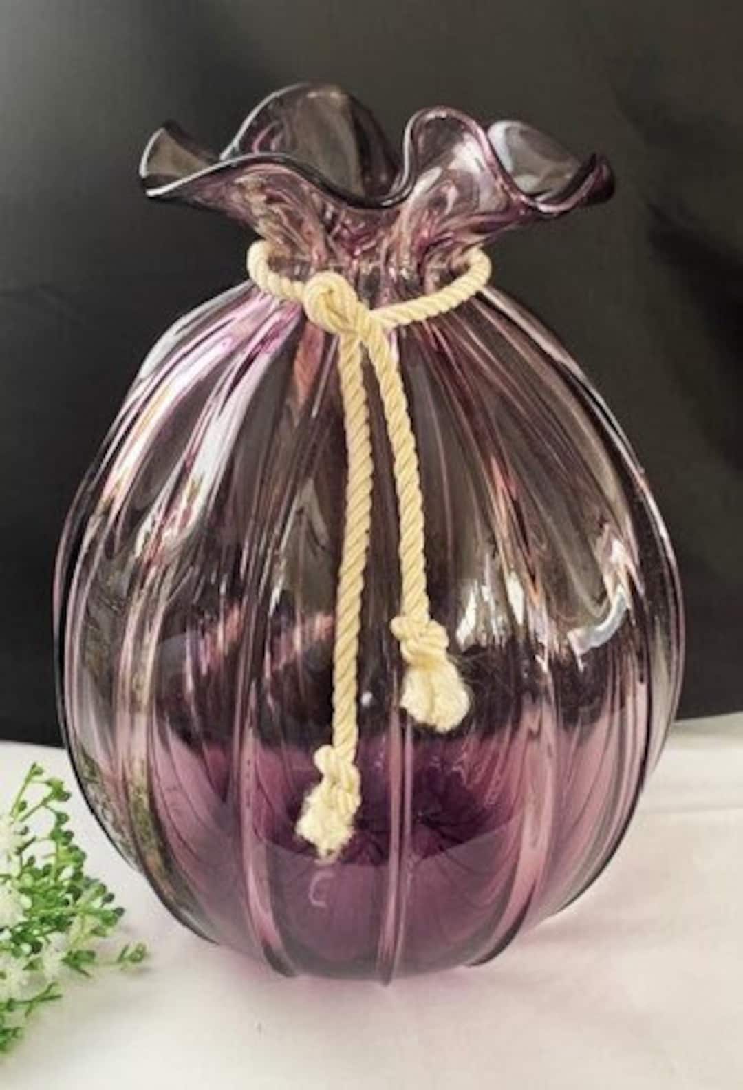 Vintage Pilgrim Amethyst Ribbed Pinched Sack Ruffled Edge Glass Vase W ...