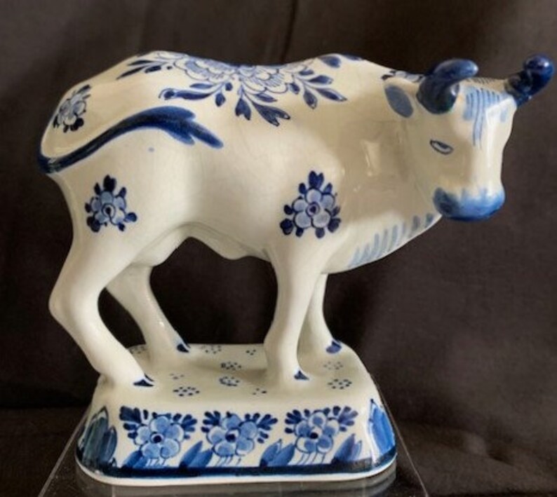Vintage De Porcelain Fles/royal Delft Blue Hand Painted Blue Cow Statue ...