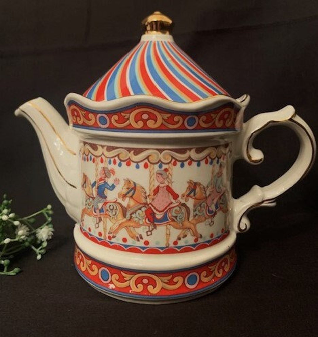 Vintage Windsor England English Bone China Teapot Carousel-made in ...