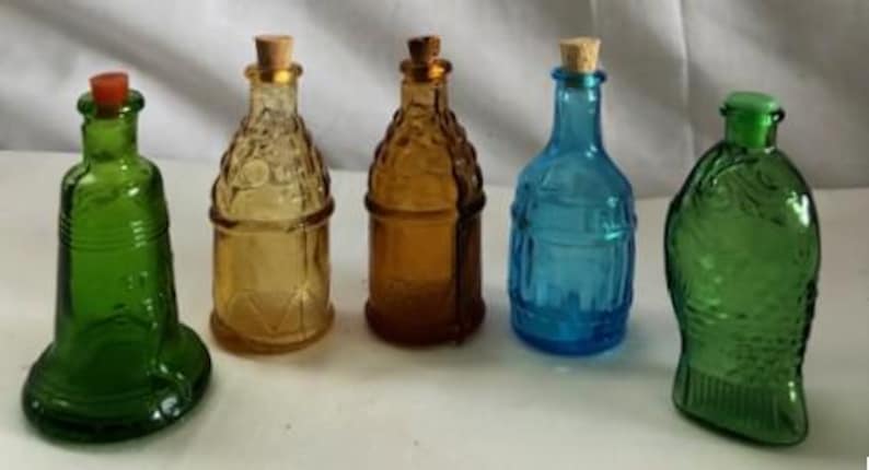 Vintage Wheaton Collection Variety Style/size and Colors-miniature ...