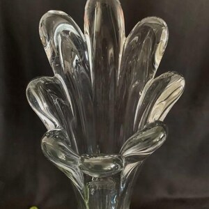 Vintage Variety of Vases Viking Cabbage Leaf Footed Swung Frosted Vase ...