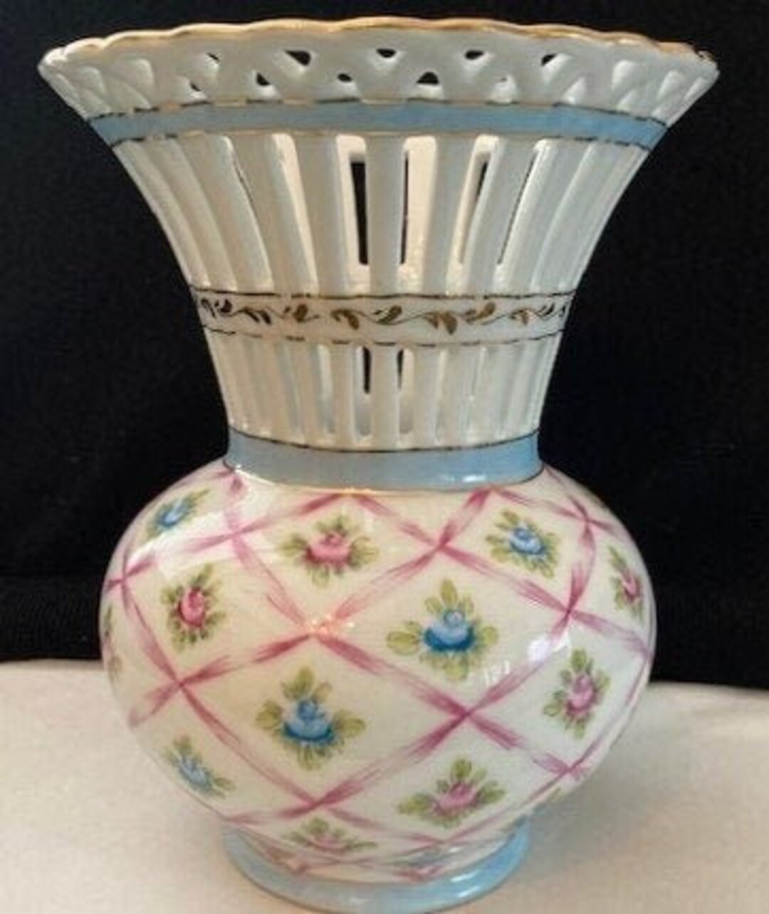 Exciting Formalities By Baum Bros Vase Gallery