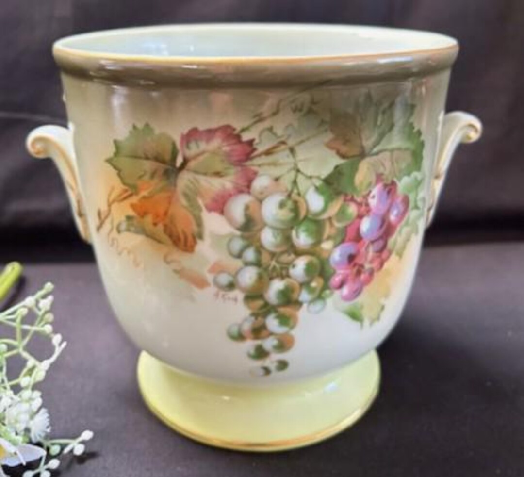 Vintage Andrea by Sadek Porcelain Vases Collection Bavarian Styles Hand ...
