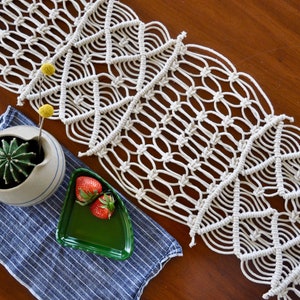 Macrame Table Runner Tutorial Download | Macrame Pattern Download Table ...