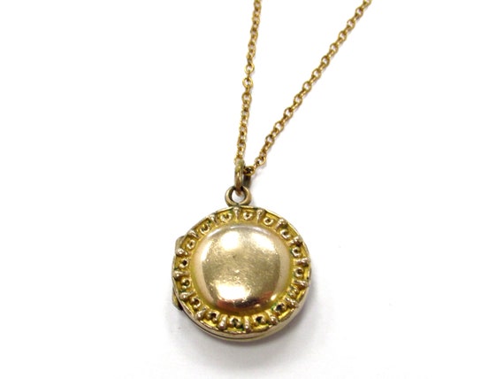 Antique Rolled Gold Plate Puffy Detail Round Locket o… - Gem