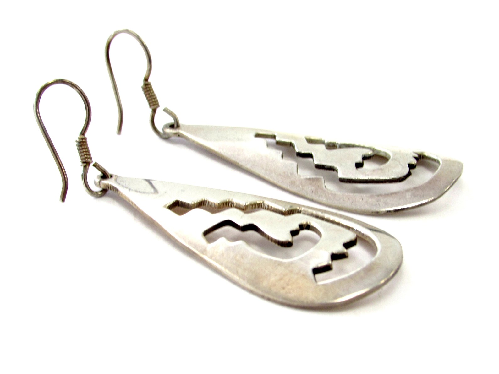 Vintage Sterling Silver Cut-out Pattern Long Teardrop Dangly Earrings ...