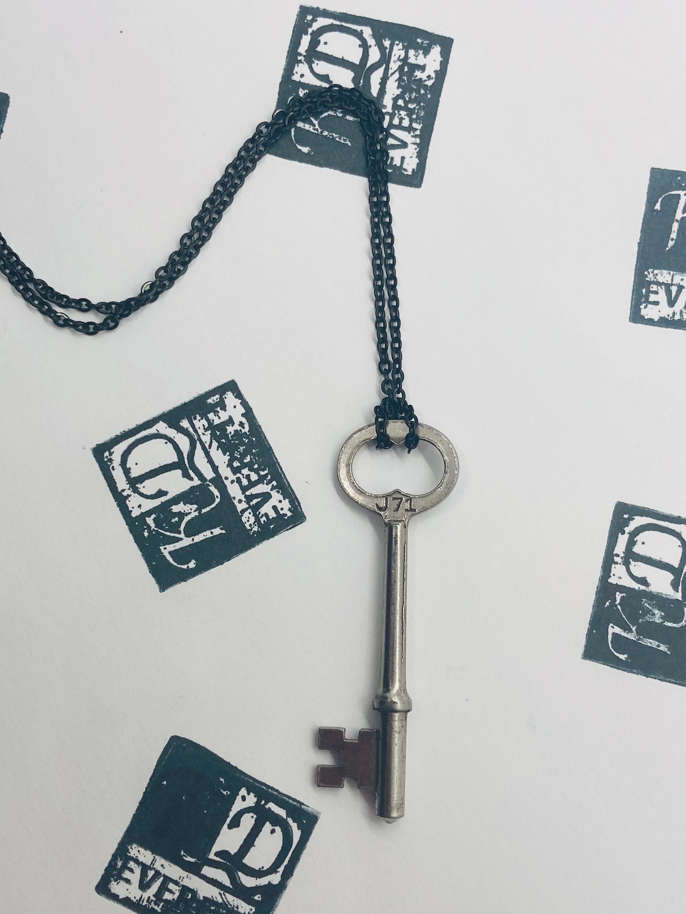 Vintage Skeleton Key Necklace Men s Key Necklace Women s Key Necklace vintage-skeleton-key-necklace-men-s-key-necklace-women-s-key-necklace