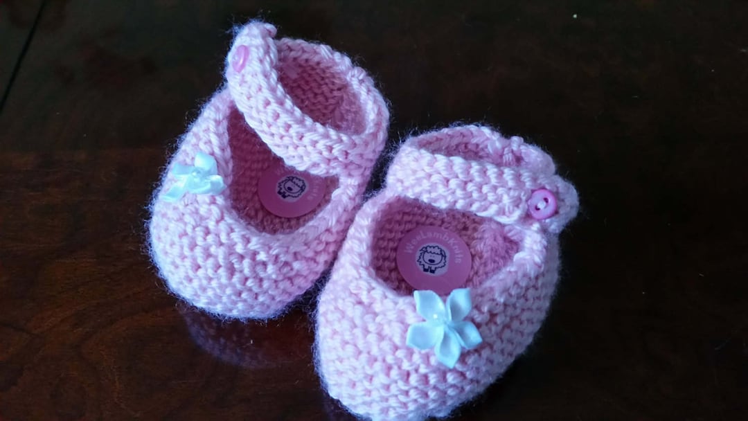 Sweet Mary Jane Baby Booties - Etsy