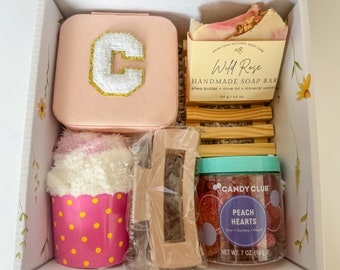 Preppy Gift - 60+ Gift Ideas for 2024