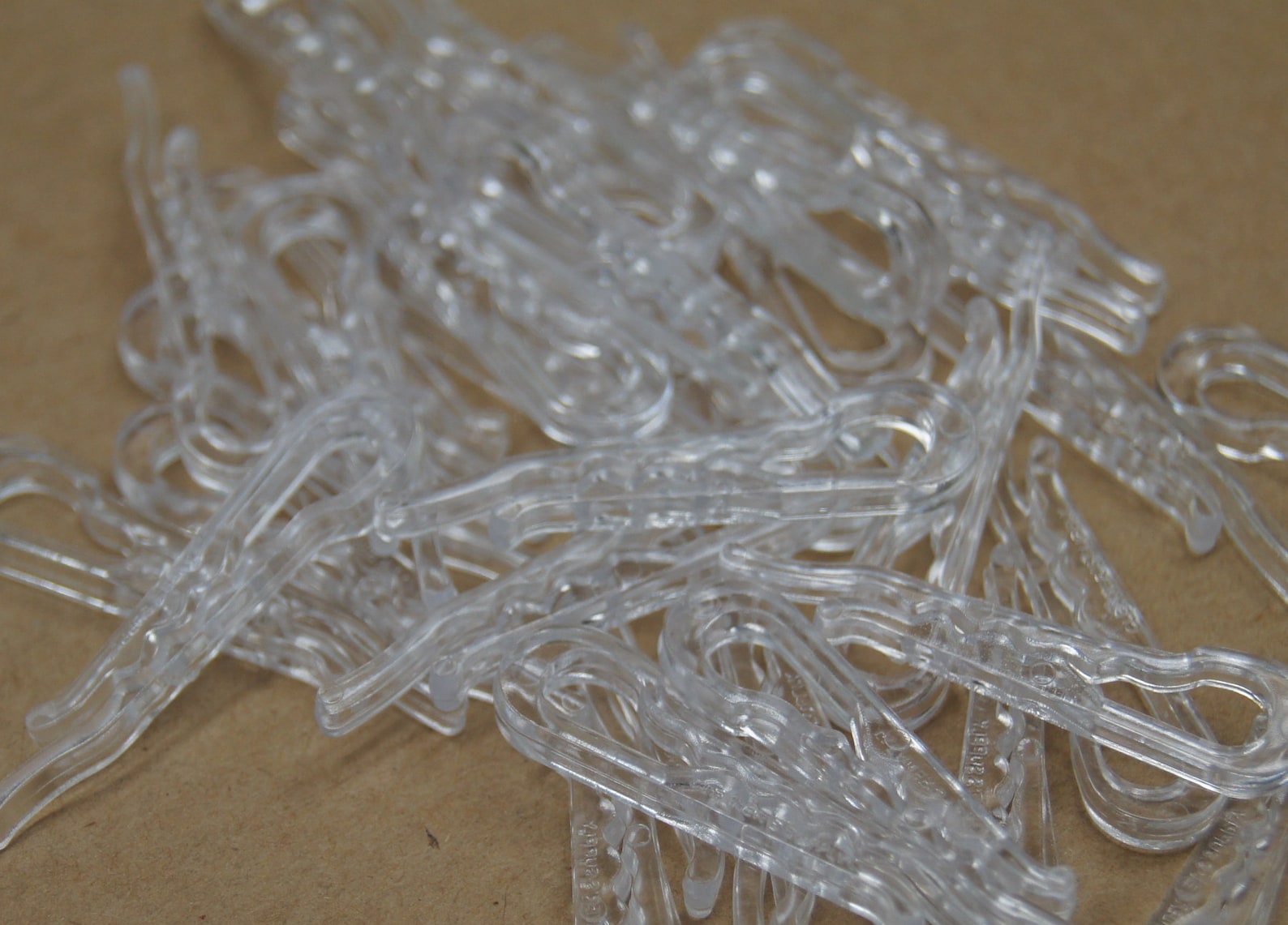 Ribbon Clip Packet - Clips for Shortening or Staggering Ribbon Length ...