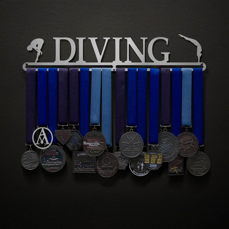 Diving Display - Etsy