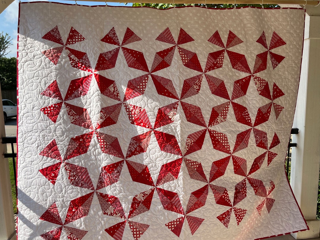 Red Pinwheels Quilt 79 X 92 - Etsy