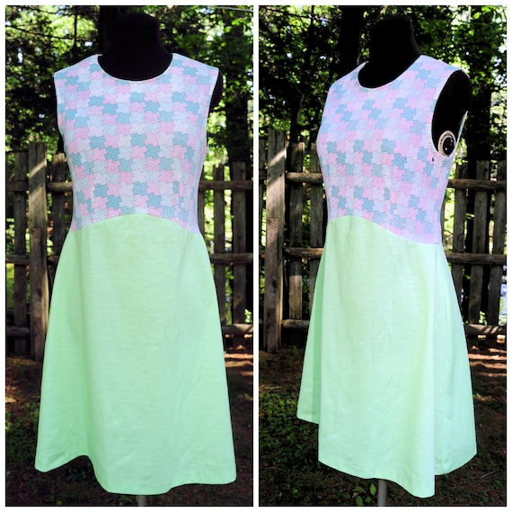 Vintage 60's / Mint Green & Pink Patchwork Print Poly - Etsy
