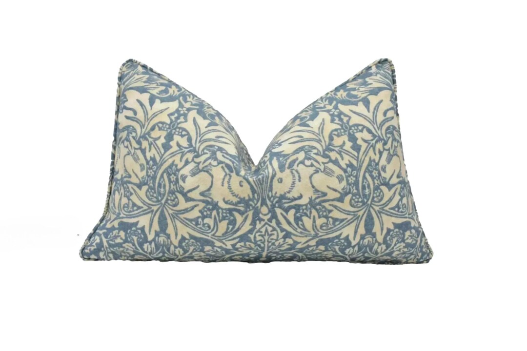 William Morris - Brer Rabbit - Slate / Vellum - Slate Blue Botanical ...