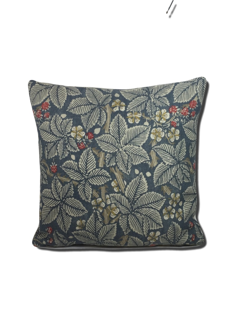 William Morris - Bramble - Mineral / Slate - Cushion Cover Throw Pillow ...