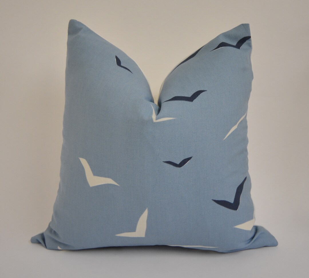 Scion Flight Denim / Indigo / Chalk Retro Birds in Flight Cushion Cover ...