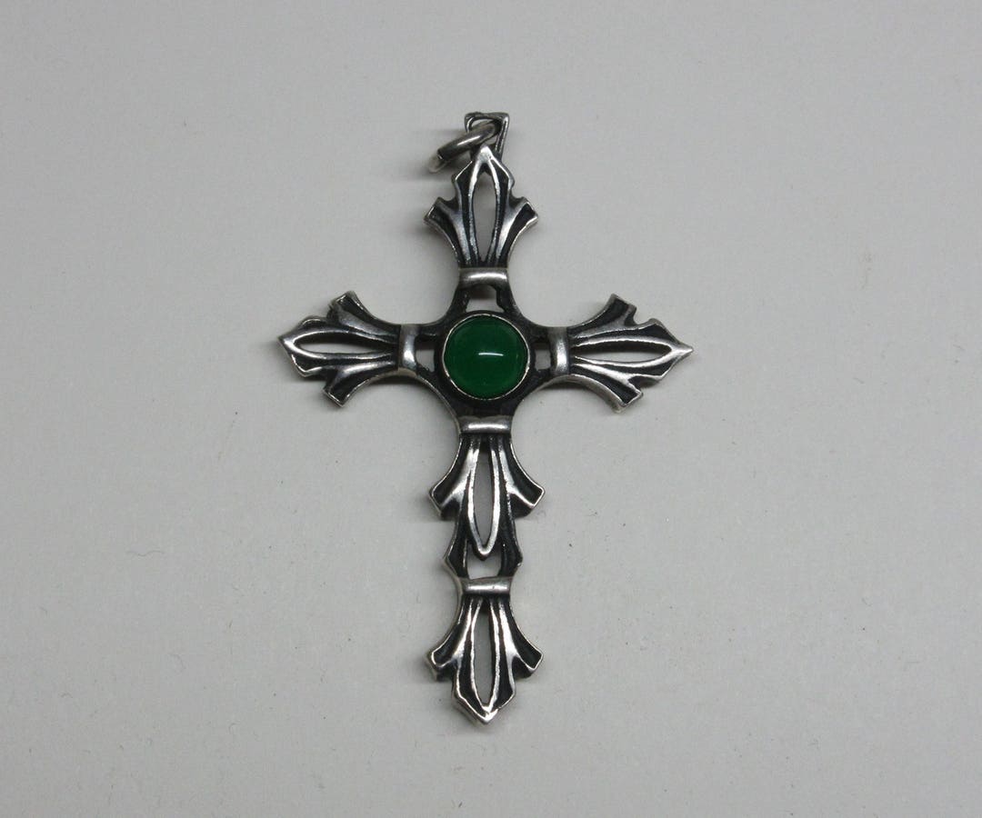 Vintage Sterling Silver Christian Cross Pendant - Etsy