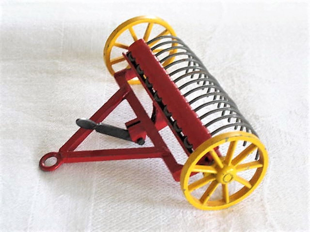 Meccano Farm Hay Rake #324 Dinky Toys Diecast Model Made in England ...
