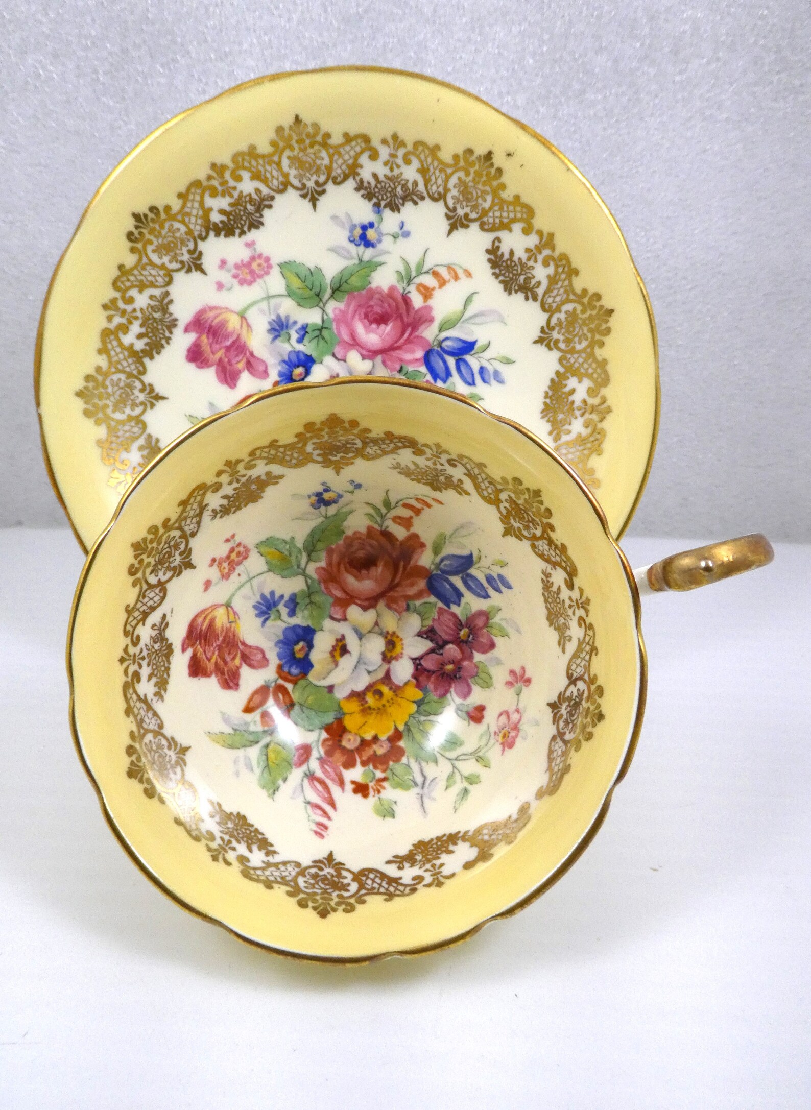 Aynsley Flower Cup and Saucer Yellow With Gold Trim and Flower Bouquets ...