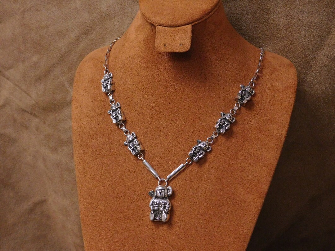 Vintage Sterling Silver Storyteller Necklace - Etsy
