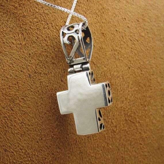 Open Work Pretty Sterling Silver Cross Necklace - Gem