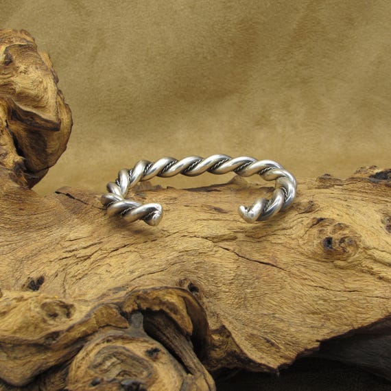 Sterling Silver Twisted Wire Rope Cuff Bracelet - Gem