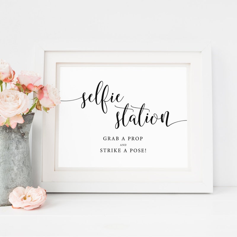 Selfie Station - Etsy