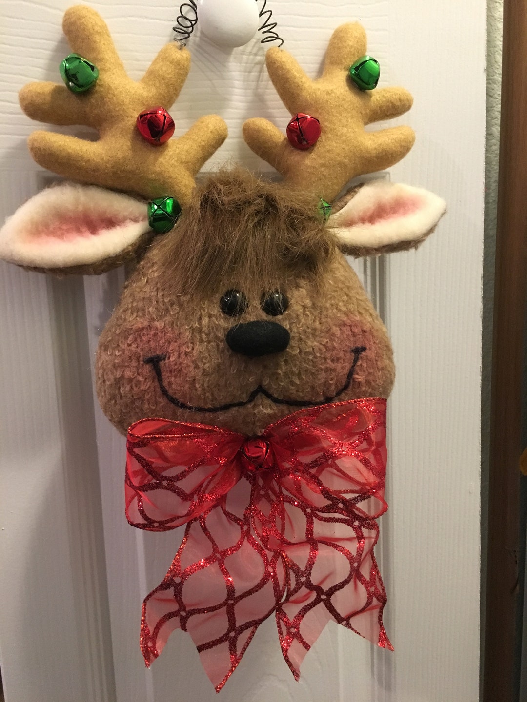 Reindeer Holiday and Christmas Door and Wall Hanging, Winter Reindeer ...