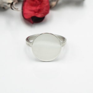 Flat Round Silver Ring, Large Disc Ring. Lozenge Ring, Geometric Ring ...