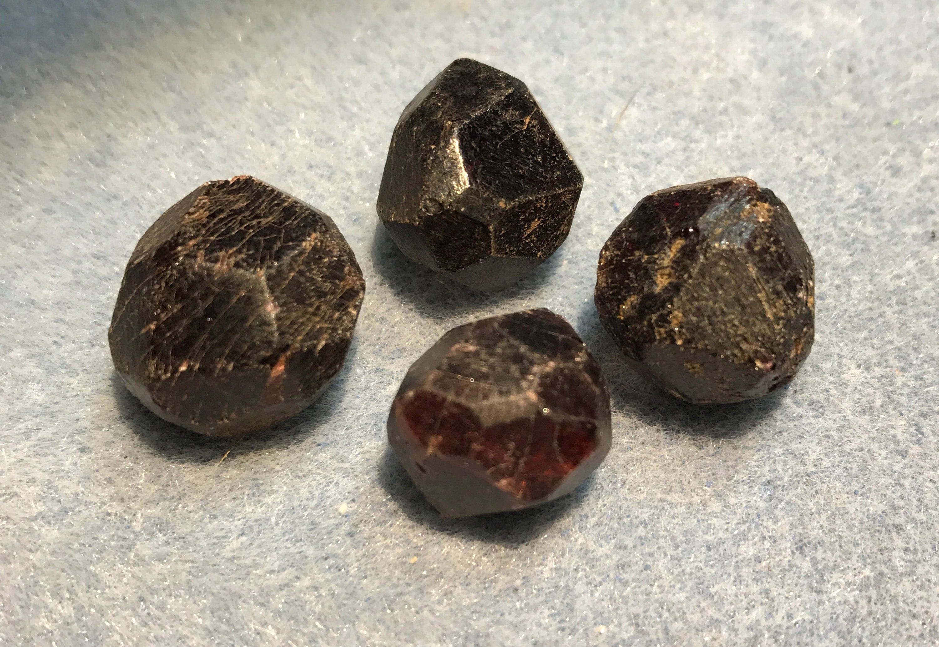 Raw Garnet Crystals, Parcel of 4 Each, 26.0 Grams, 130 Carats, CR2216