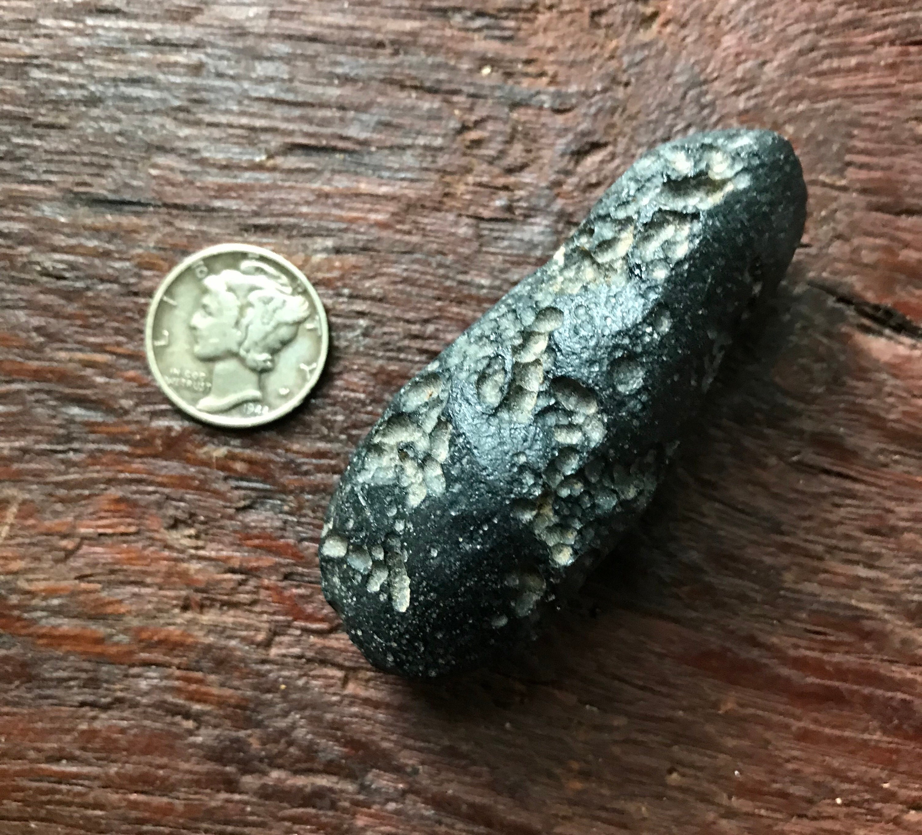 TEKTITE, Raw and Natural Meteorite Fragment, Indonesia, 34.8 Grams, CR3774